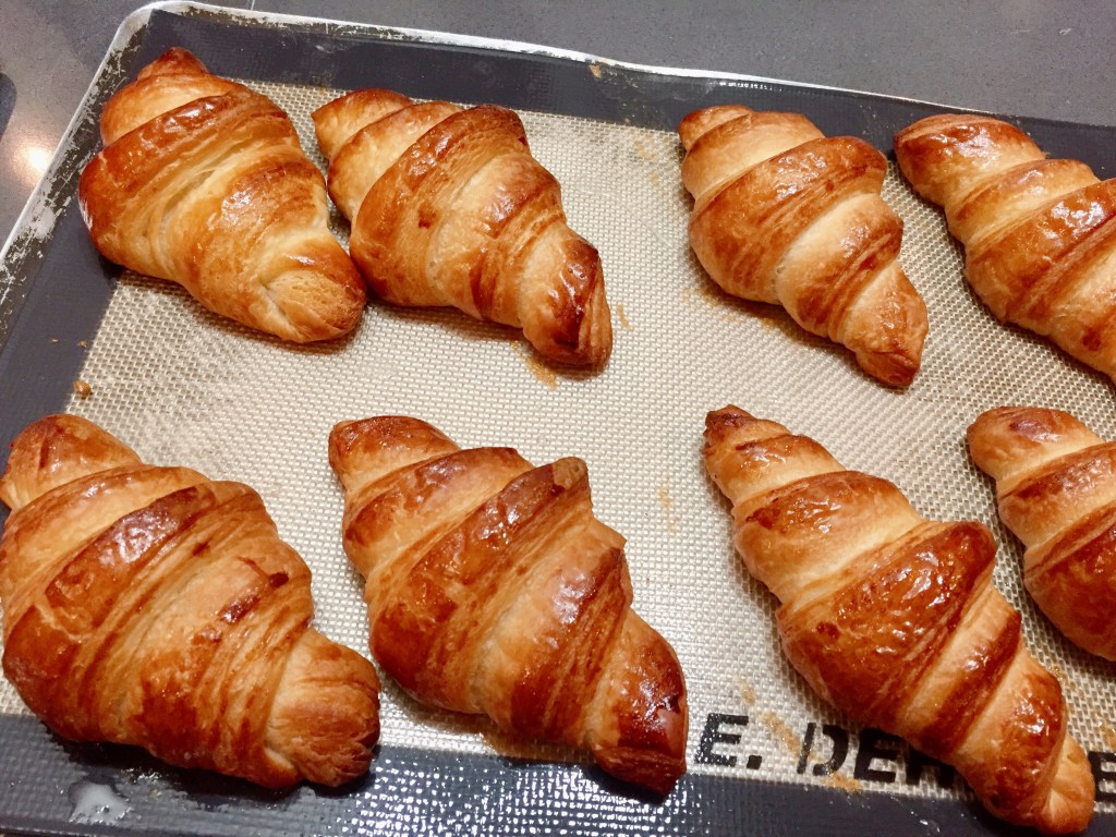 Taking Baking & Drawing Classes in Paris - Eat. Love. Vacation